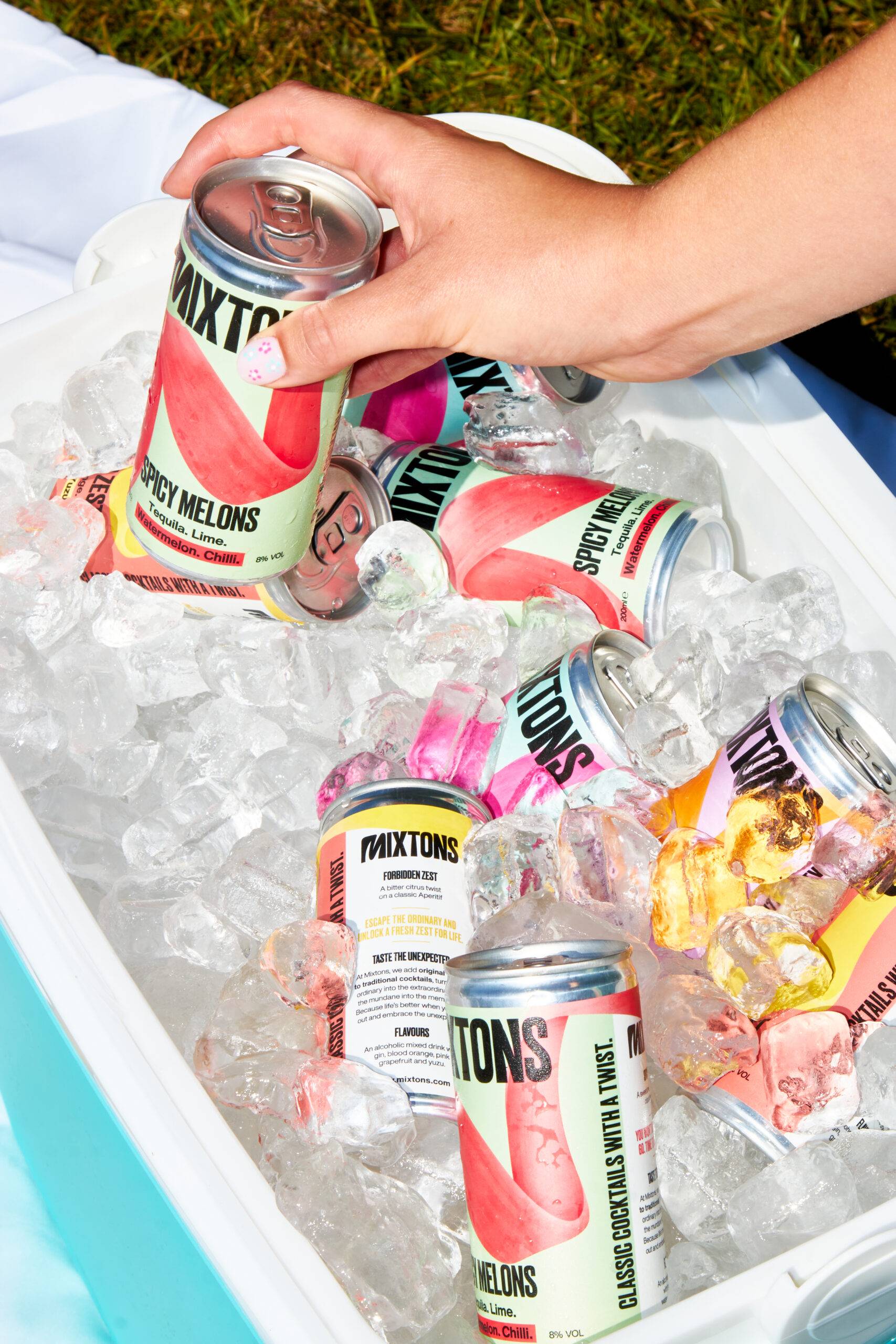 Mixtons, Classic cocktails with a twist of flavour and innovation ...